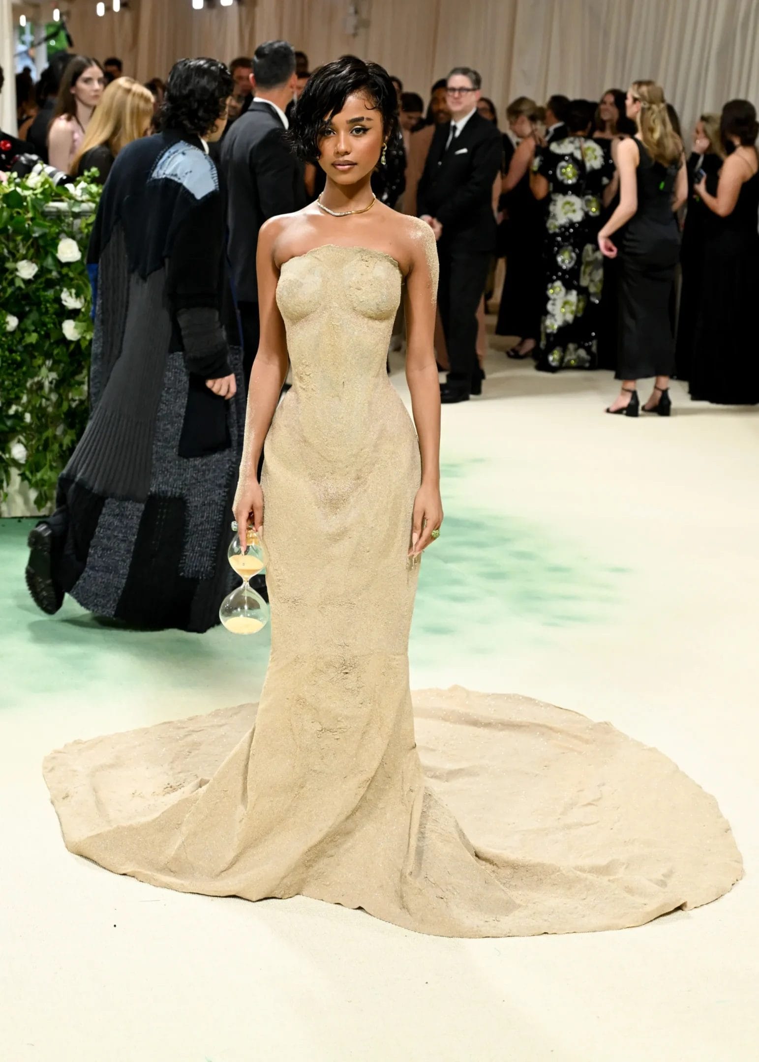 Sands of Time: Tyla Sculpts a Masterpiece at the Met Gala - Heels News